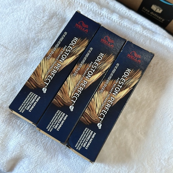 Wella | Hair | Wella Koleston Perfect Pure Naturals 2 Darkest Brown Permanent Hair Color | Poshmark